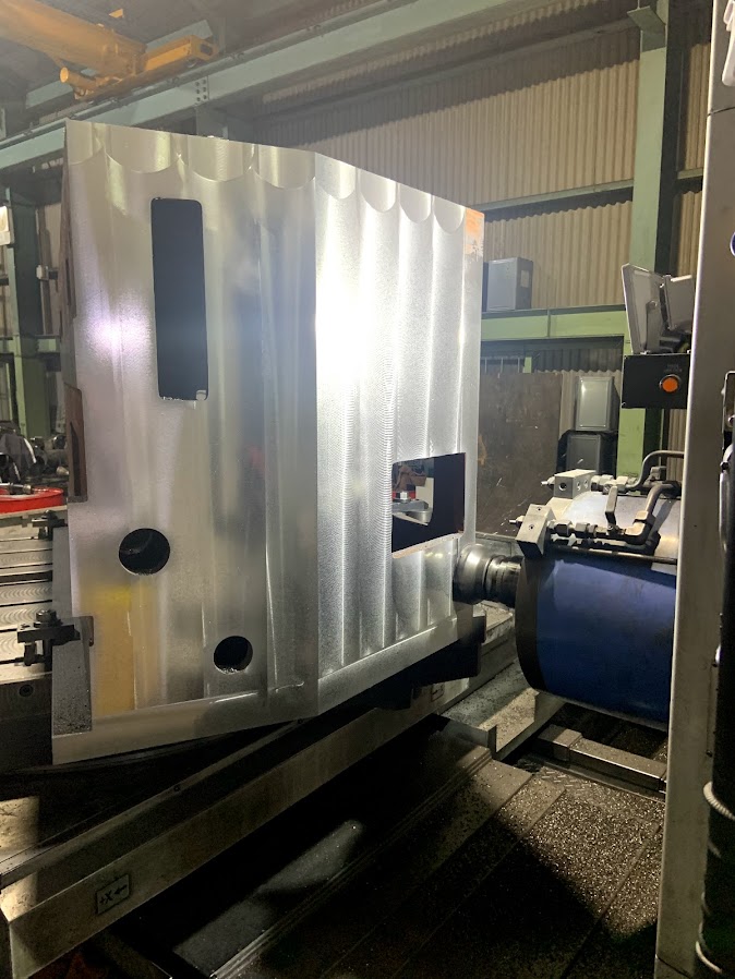 FC250 鋳鉄の削り出し 大型鋳物 – 株式会社三村工作所 切削隋筆